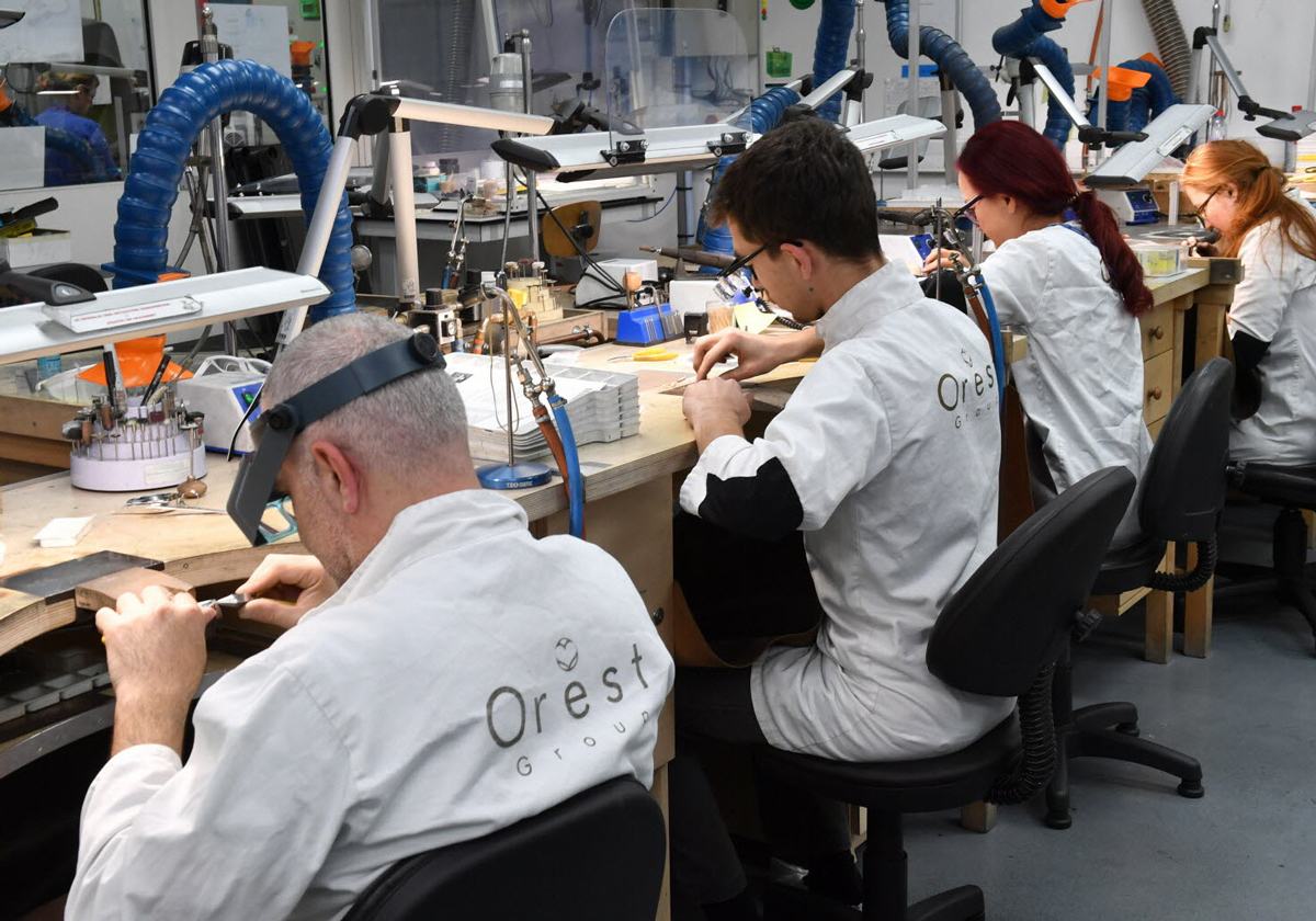 La firma francesa Orest Group recluta talento joyero en Vigo